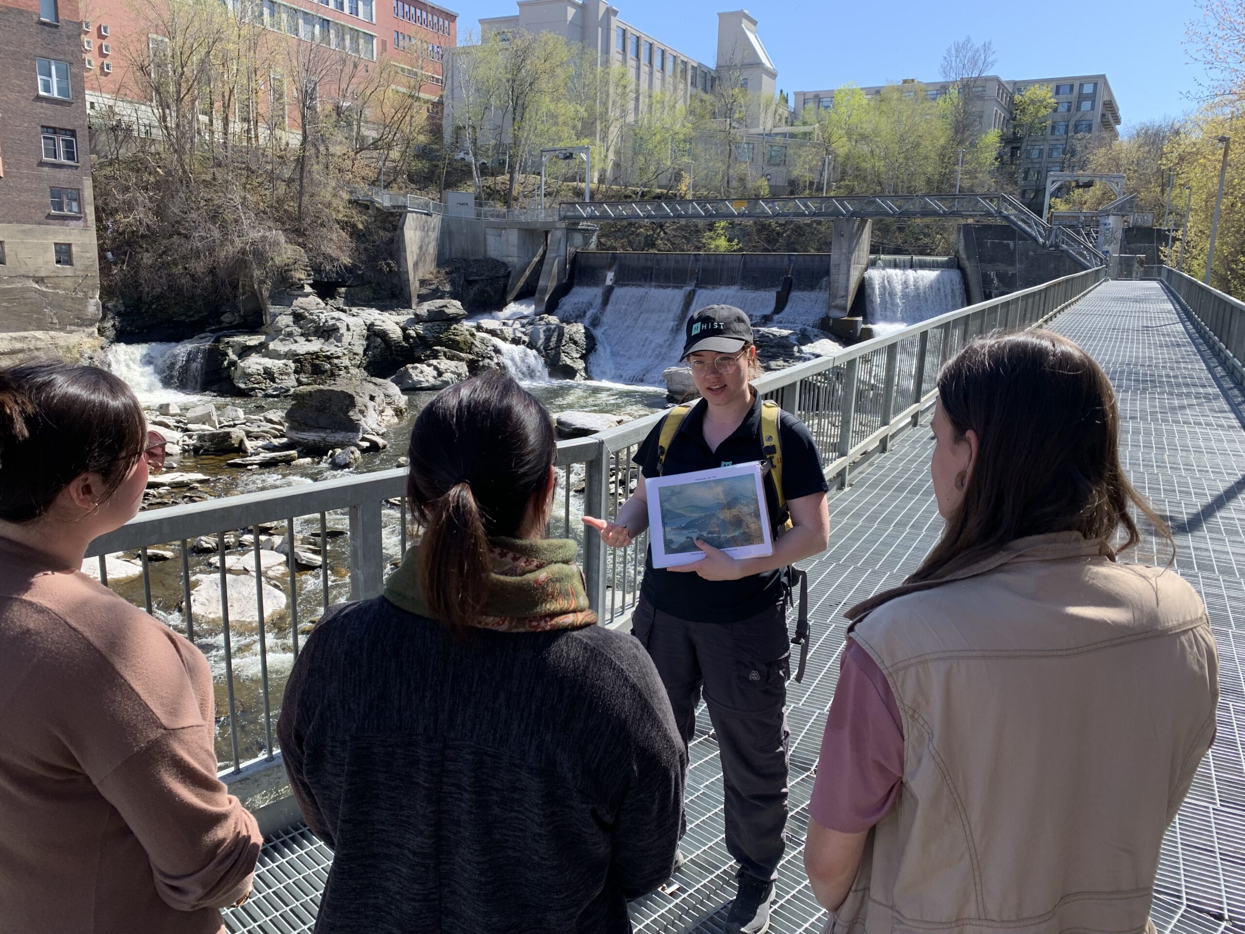 Cet été, on marche le Vieux-Sherbrooke avec le Mhist! - Mhist